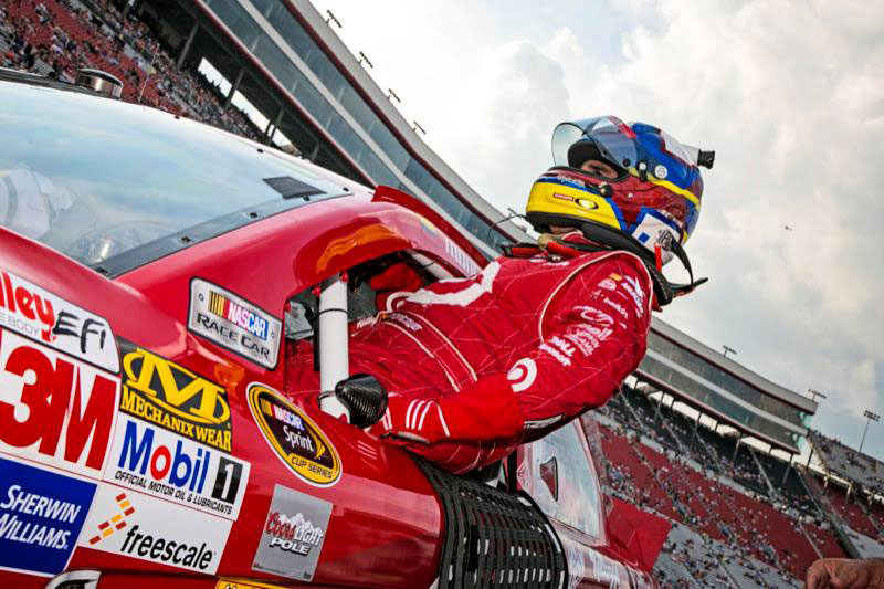 Juan Pablo Montoya y el Equipo Target Tercer Lugar en La Carrera de ...